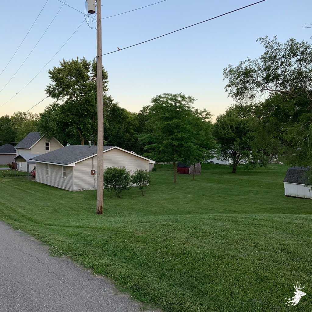 207 Annetta Ave, Hoyt, KS 66440