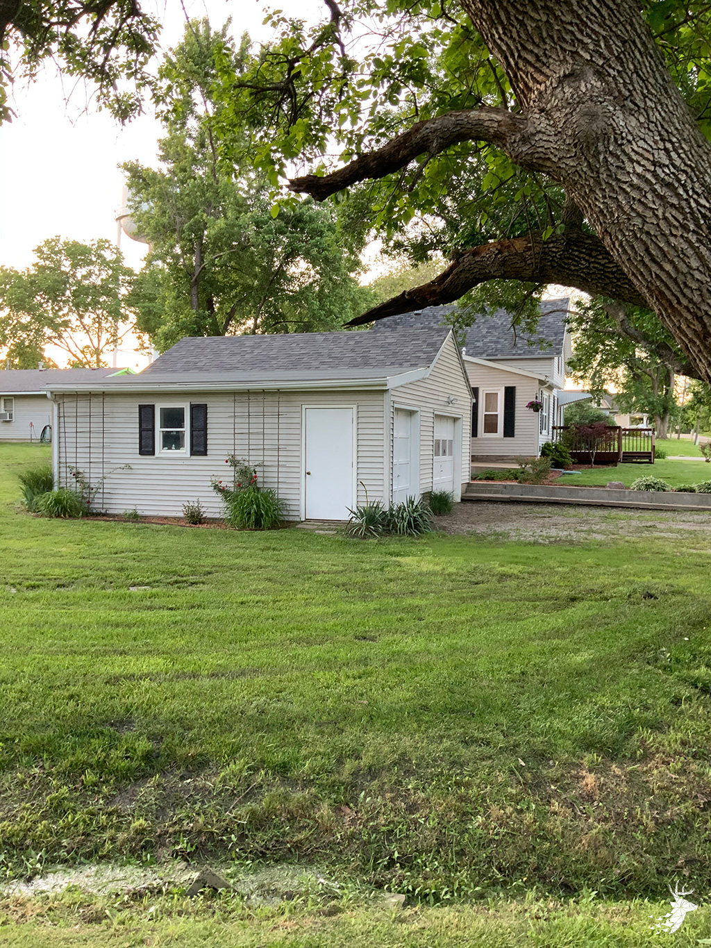207 Annetta Ave, Hoyt, KS 66440