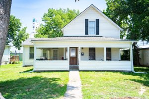 Constance Fox - BeOutdoors Real Estate LLC